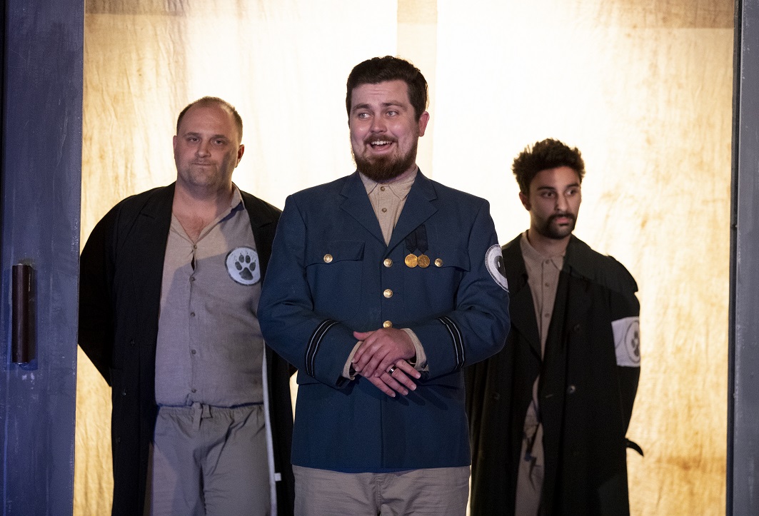 Review: Animal Farm | State of the Art Media