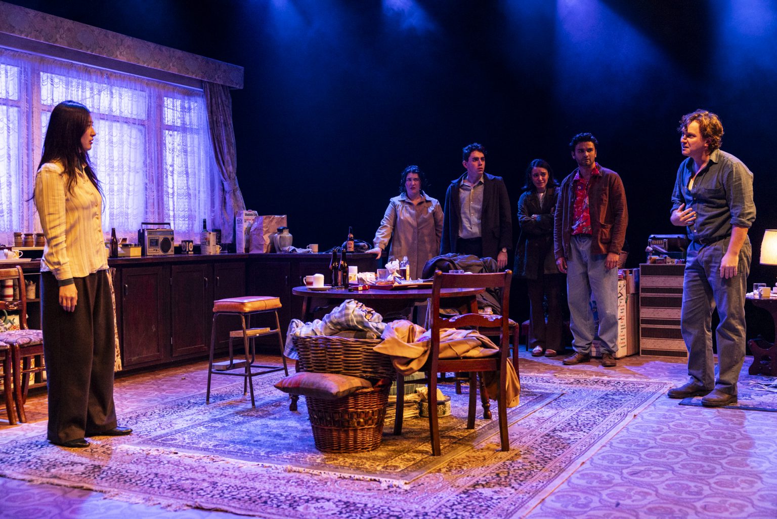 Review: Never Closer, Belvoir St Theatre | State of the Art Media